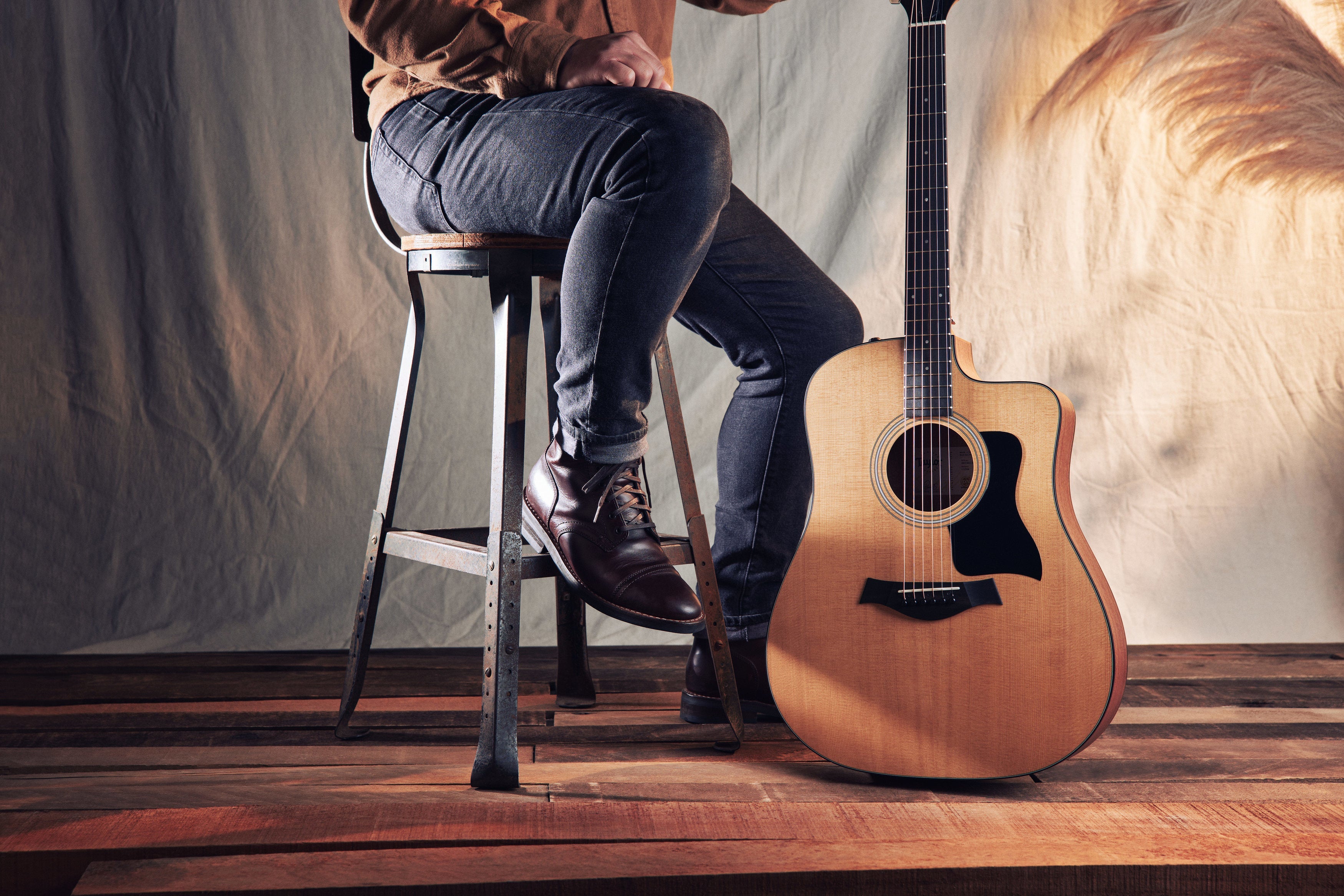 Taylor Dreadnought – Haggerty's Music Inc